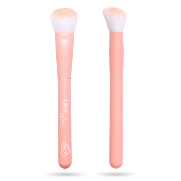 DC2 – Give Me Glow Cosmetics